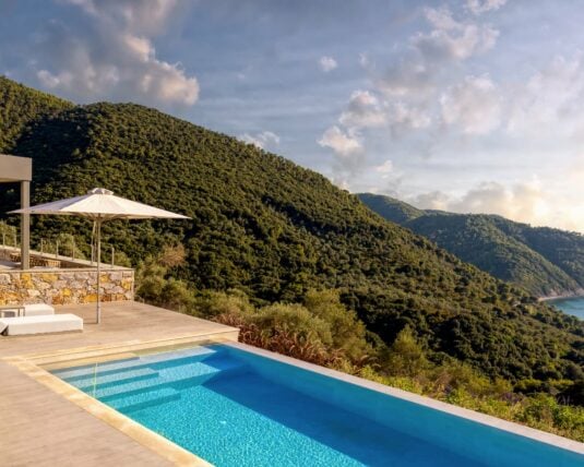 The Best Luxury Villa Rentals & Holiday Villas | Welcome Beyond