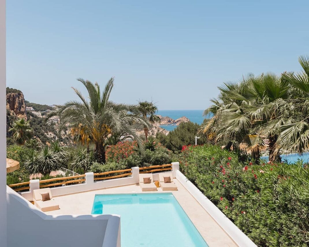 The Best Luxury Villa Rentals & Holiday Villas | Welcome Beyond