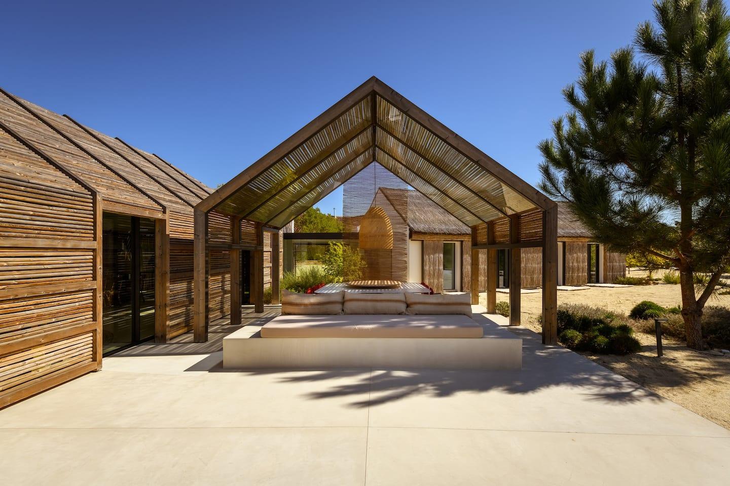 Casa Moderna in Alentejo, Portugal | Villa rentals