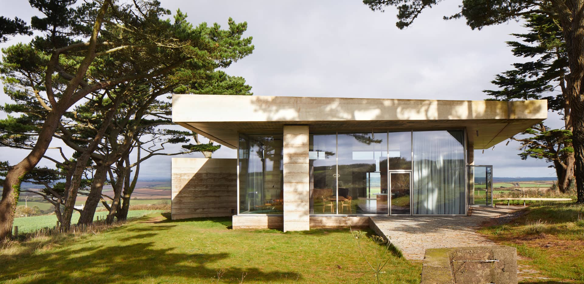 Secular Retreat in Devon, United Kingdom | Holiday homes